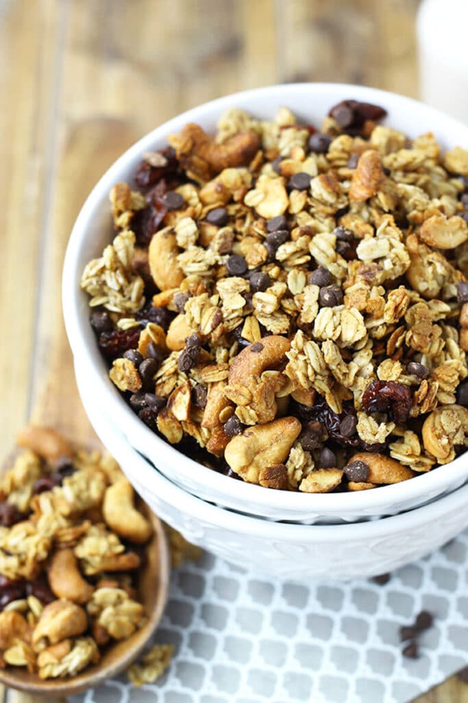 Chocolate Cherry Granola - The Healthy Maven