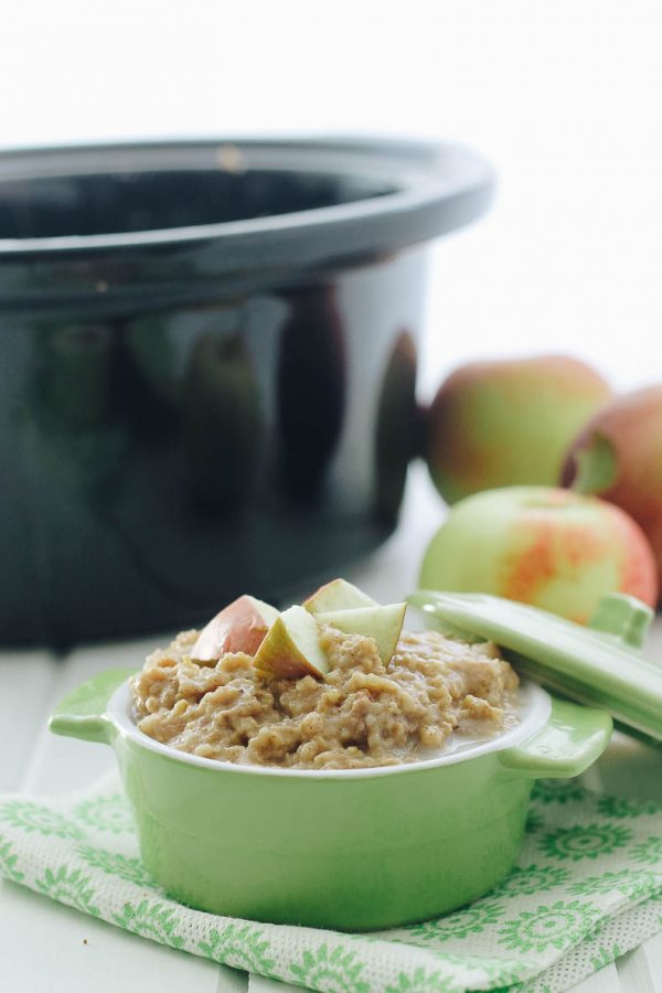 Slow Cooker Apple Pie Steel-Cut Oatmeal - The Healthy Maven