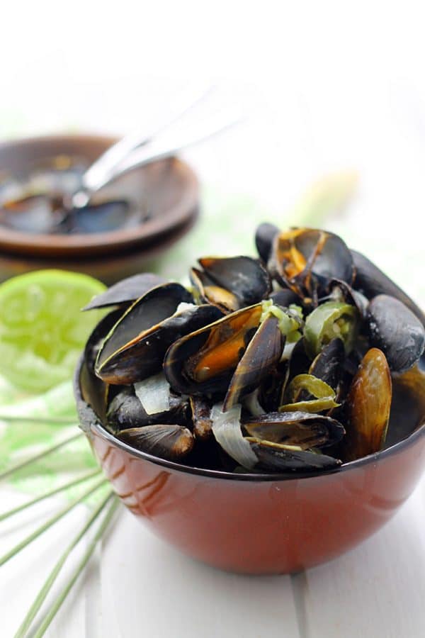 The BEST Thai Curry Mussels - The Healthy Maven