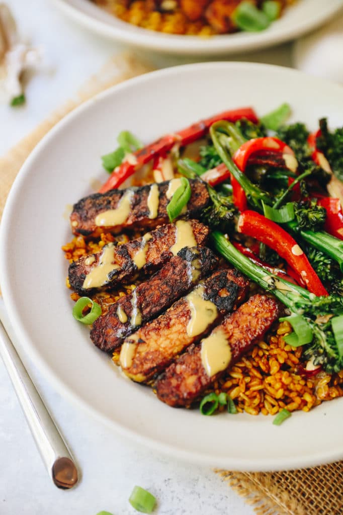 Crispy Tempeh Bowls with Spicy Turmeric Rice - The Healthy Maven