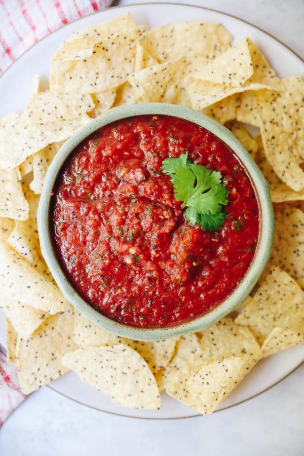 Restaurant Style Salsa Recipe [Ready in 5 minutes!] - The Healthy Maven