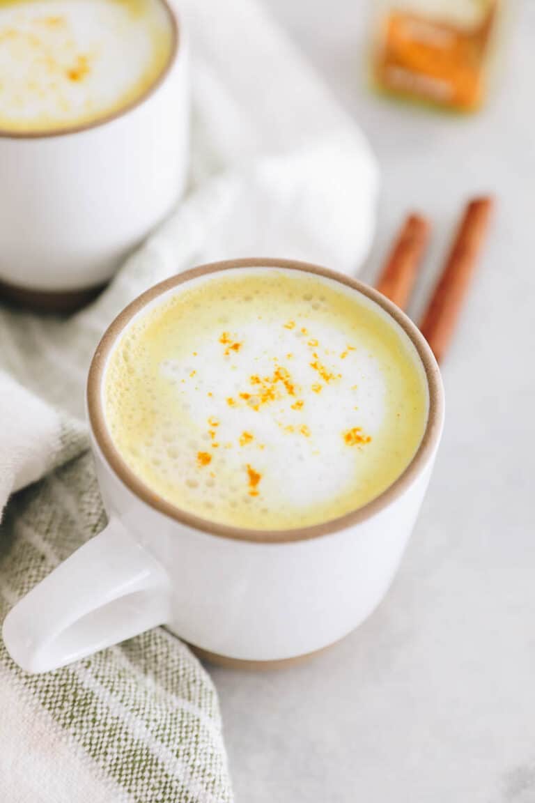 Turmeric Latte [Golden Milk Latte] - The Healthy Maven