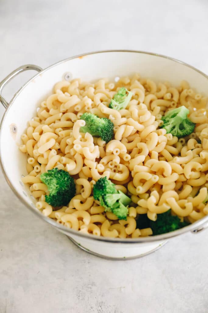 Healthy Mac and Cheese Recipe - The Healthy Maven