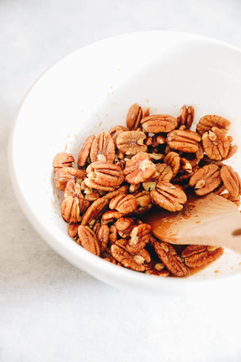 Sweet and Spicy Roasted Pecans - The Healthy Maven
