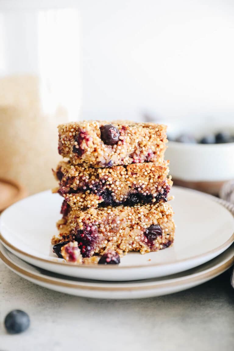 Blueberry Quinoa Bars - The Healthy Maven
